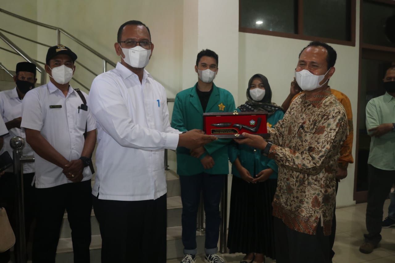 Fakultas MIPA USK Bantu Terapkan Aplikasi SIGAP di Aceh Selatan