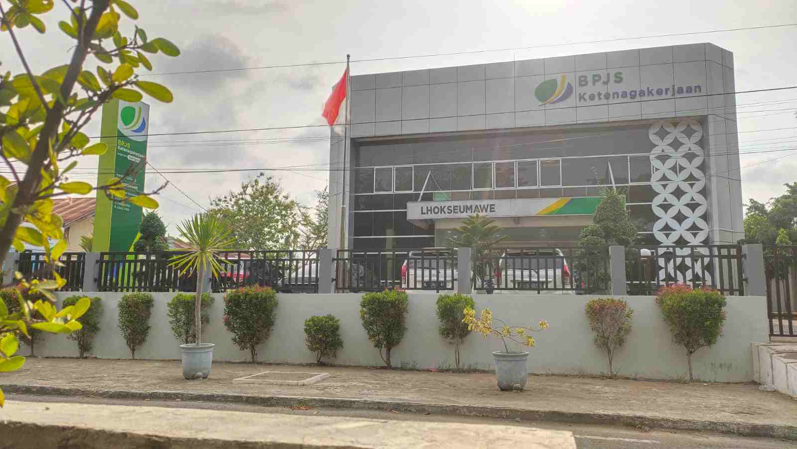 BPJS Ketenagakerjaan: Peserta Aktif Kini Bisa Cairkan Sebagian Dana JHT