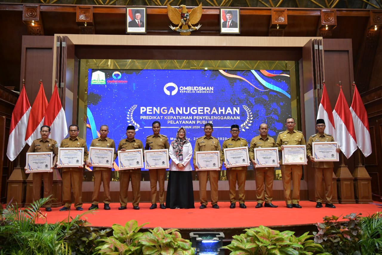 Pemkab Aceh Selatan Terima Penghargaan Pelayanan Publik dari Ombudsman RI