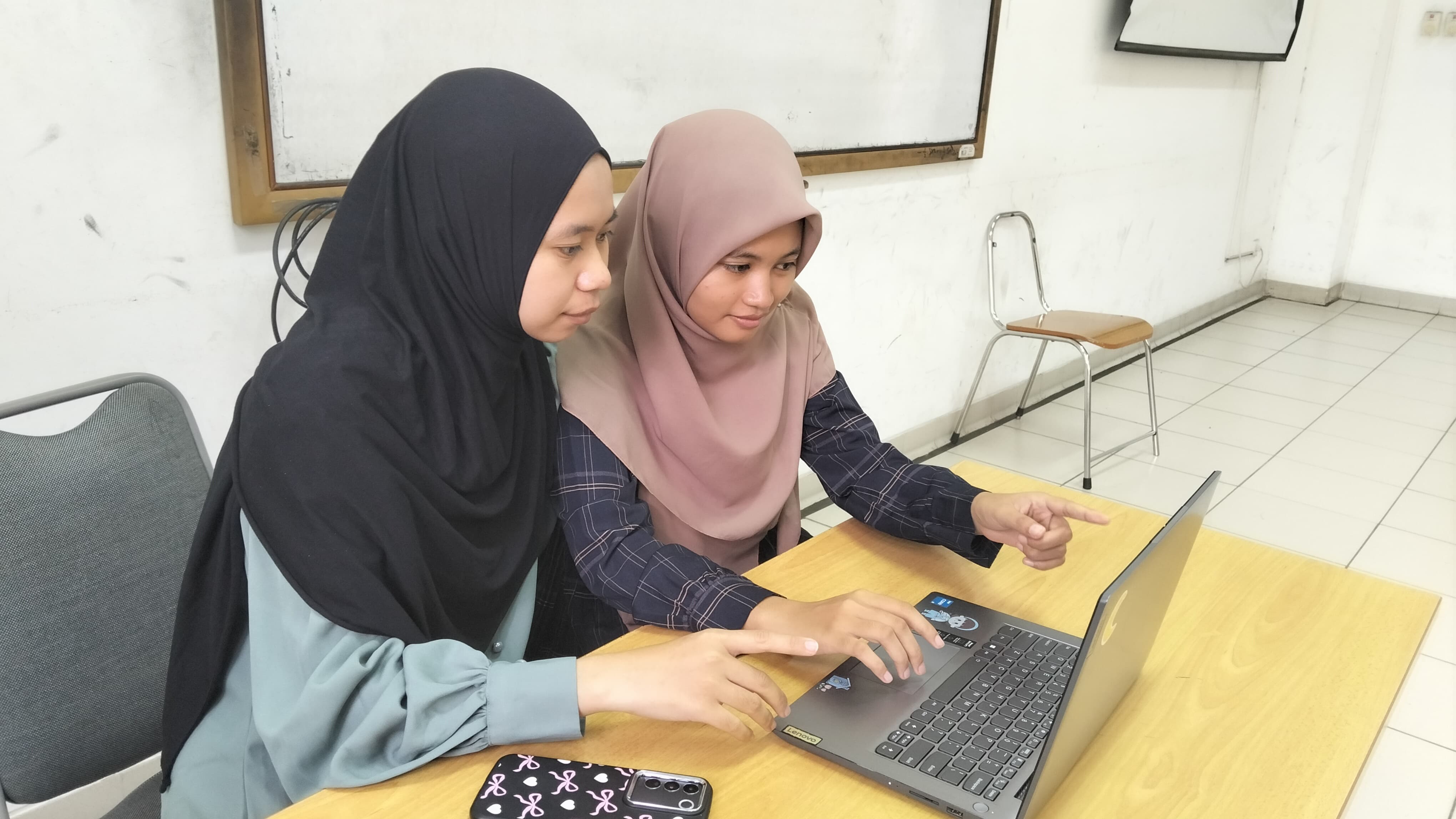 AI dalam Dunia Pendidikan: Inovasi Cerdas atau Ancaman bagi Proses Belajar?